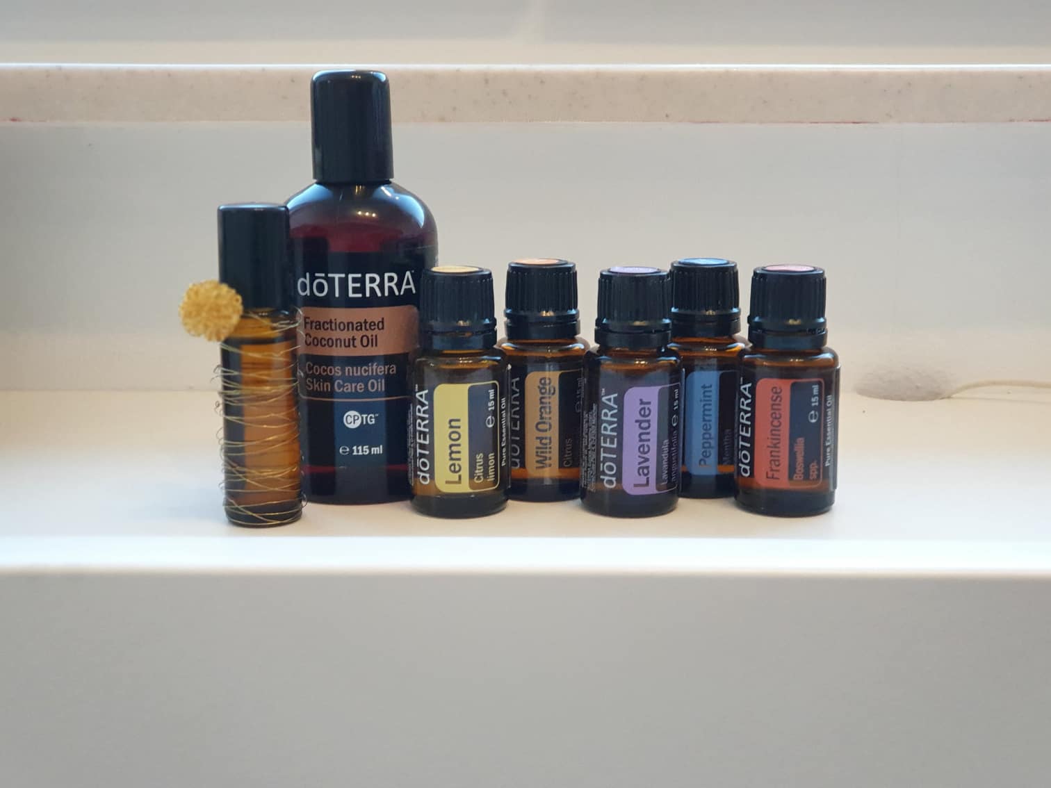 Najdi svojo aroma mešanico | spletna delavnica - Eterična olja za vsak ...